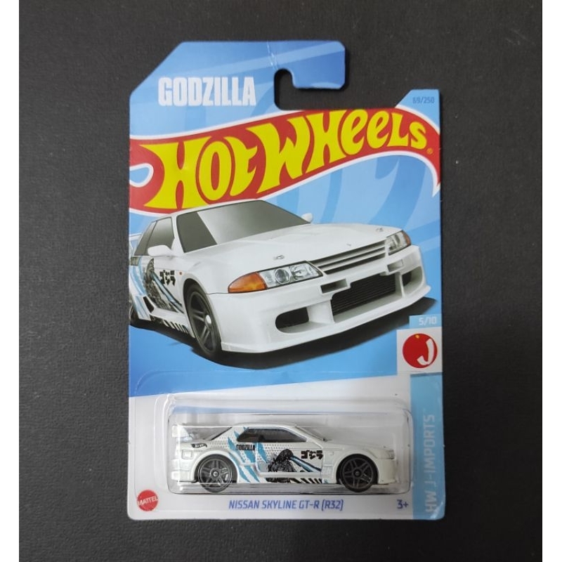 Jual Hotwheels Nissan Skyline GTR R32 white Godzilla | Shopee Indonesia