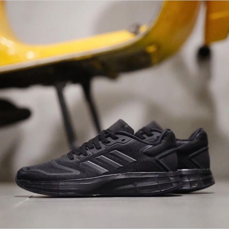 Jual Sepatu Running Pria Adidas Duramo 10 Full Hitam (100% Original ...