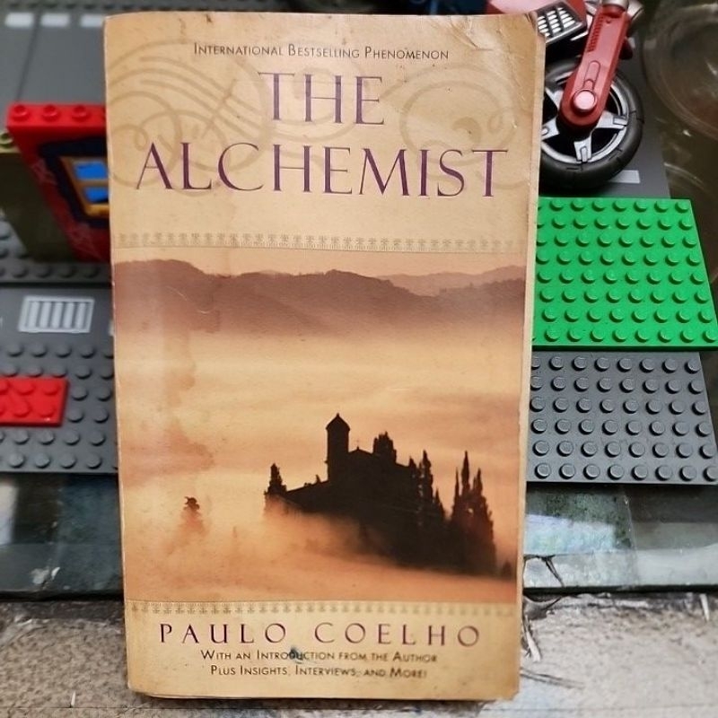 Jual The Alchemist (English) Paulo Coelho, Fiction Novel, Bahasa ...