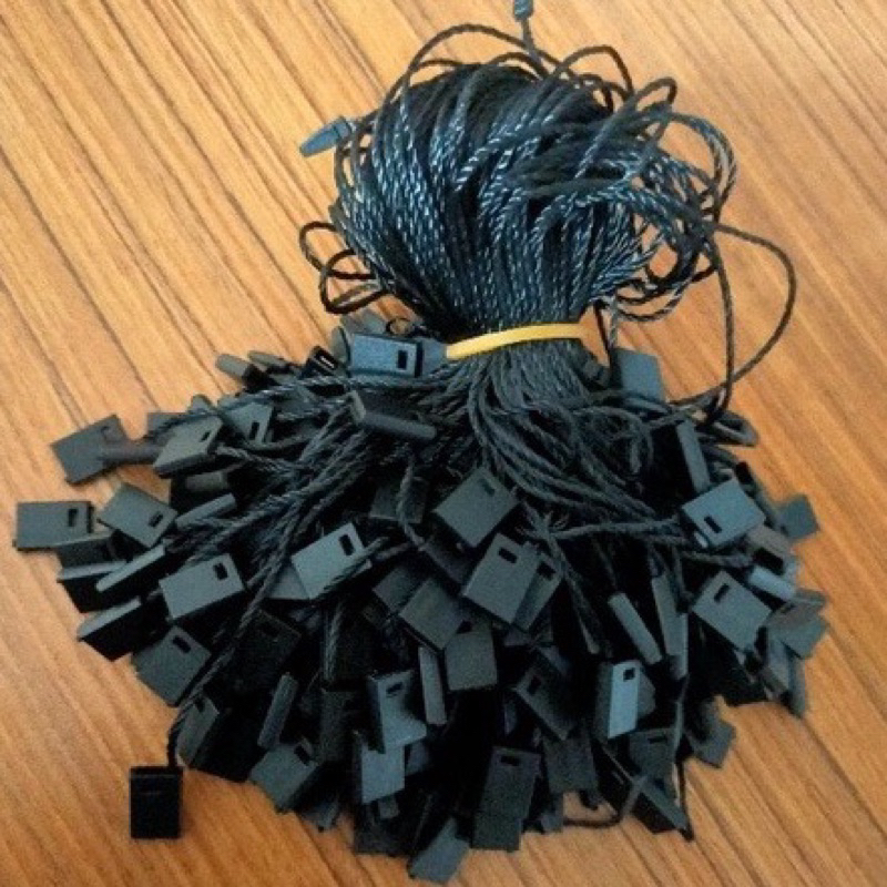 Jual TALI HANGTAG FASHION - LOOP PIN HITAM (100pc) | Shopee Indonesia