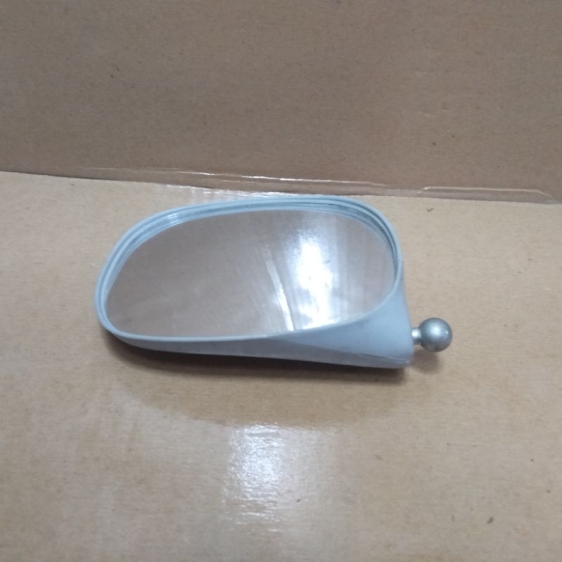Jual Daun Kaca Spion Kanan Mobil Toyota Hiace RH20 | Shopee Indonesia