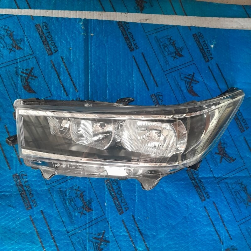 Jual Headlamp Lampu Depan Toyota Innova Reborn Type G 2016 2017 2018 ...