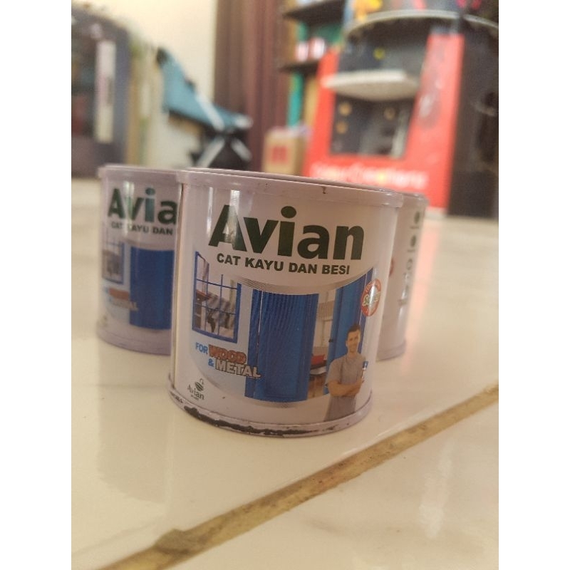 Jual Avian warna hitam/avian kecil/Cat kayu dan besi/ cat kecil ...