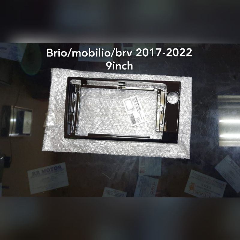 Jual frame head unit android 9inch brio/mobilio/brv 2017-2022 | Shopee ...