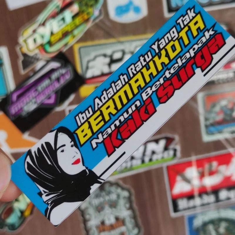 Jual stiker Ibu Adalah Ratu Yang Tak Bermahkota | Shopee Indonesia