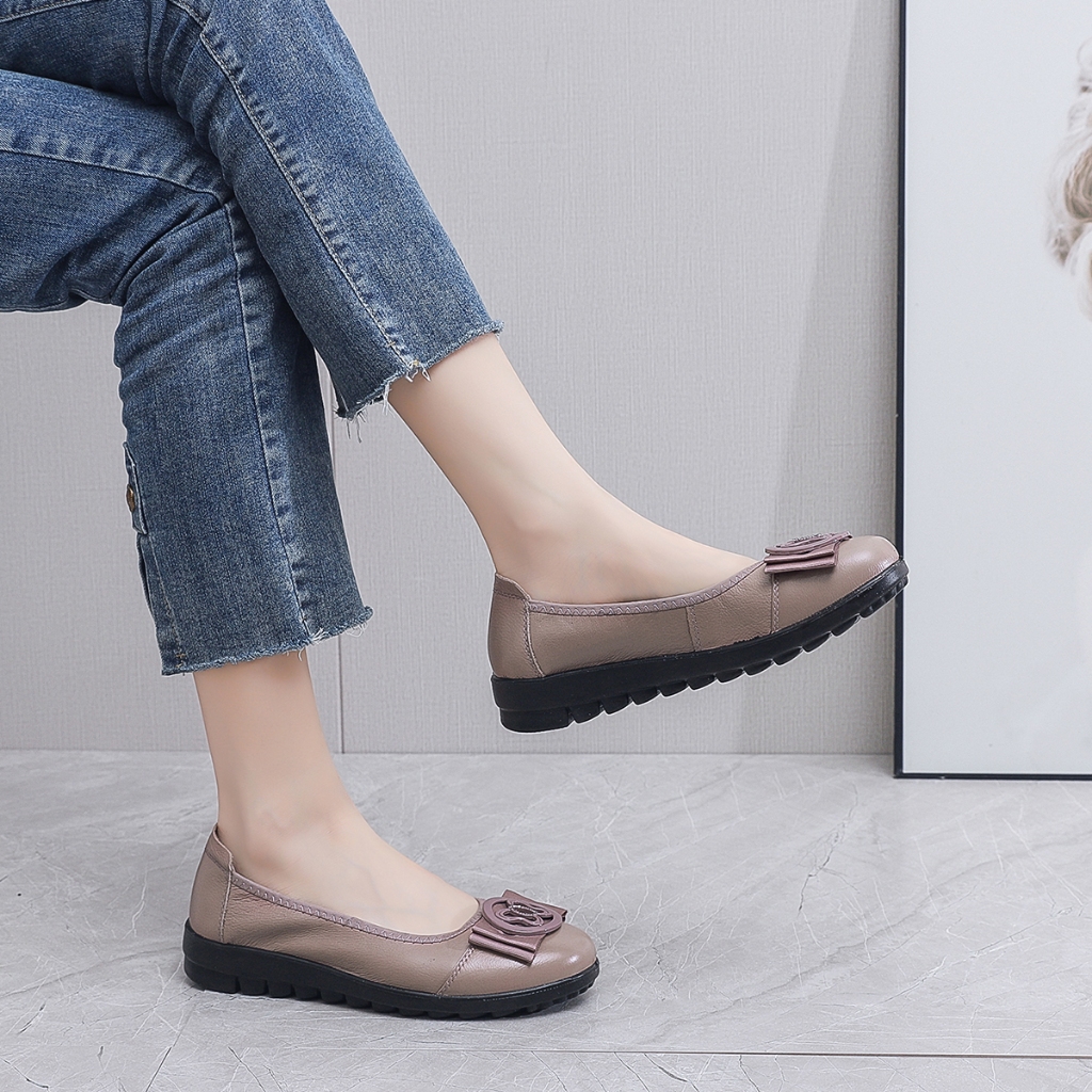 Jual LURAD Sepatu Beige Wanita Slip On Flat Shoes Cewek Kulit Elegan ...
