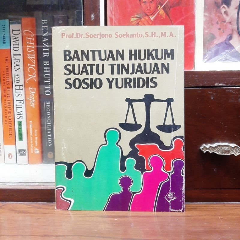 Jual Prof Dr Soerjono Soekanto - Bantuan Hukum Suatu Tinjauan Sosio Yuridis | Shopee Indonesia