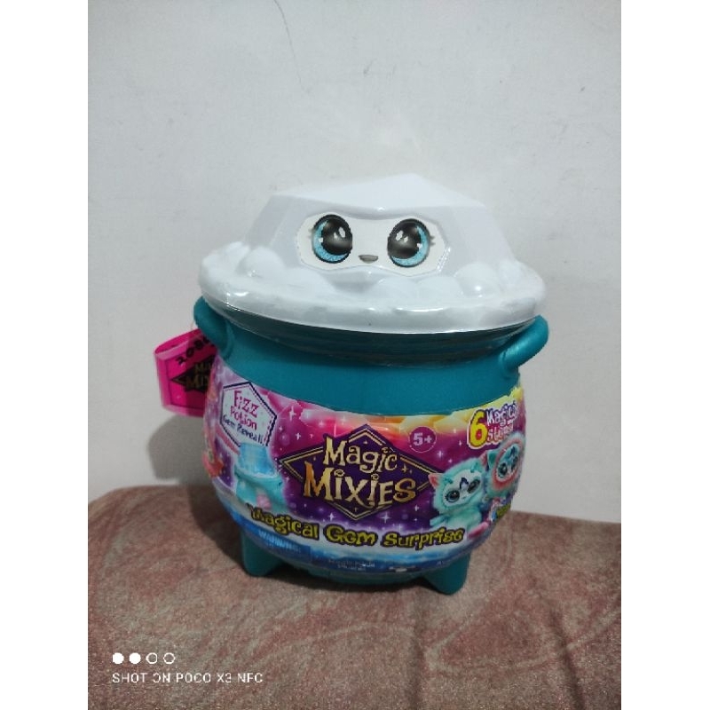 Jual Magic Mixies Magical Gem Surprise Cauldron (water magic) | Shopee ...