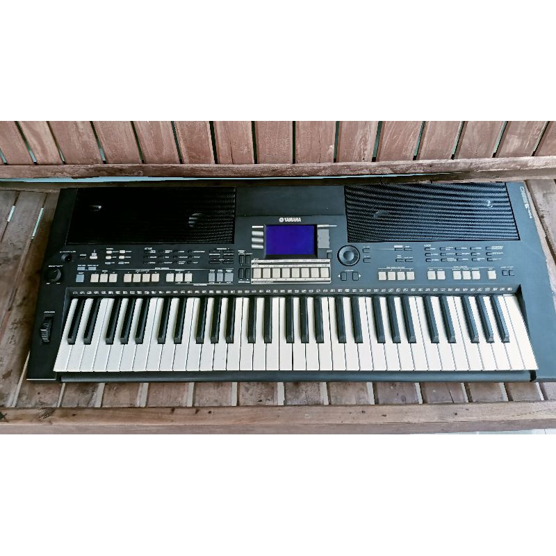 Yamaha Psr 550