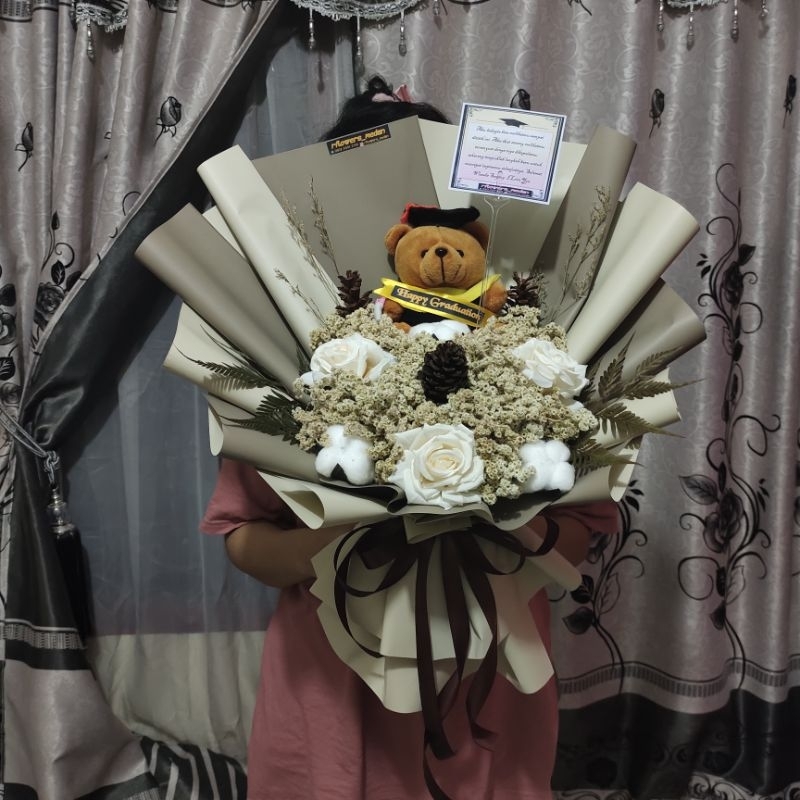 Jual Buket bunga edelweis/ Bunga kering / Buket boneka wisuda | Shopee ...