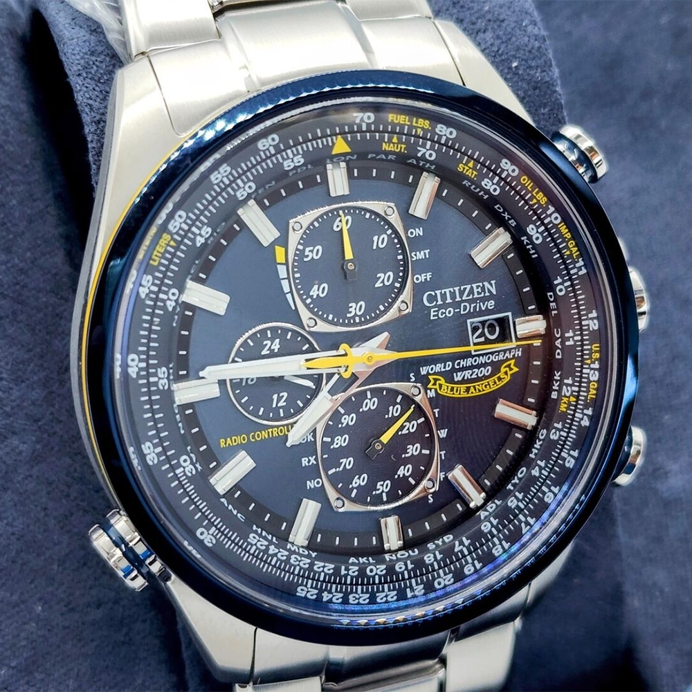Jual Citizen Eco Drive Radio Controlled World Chronograph Men's Watches ...