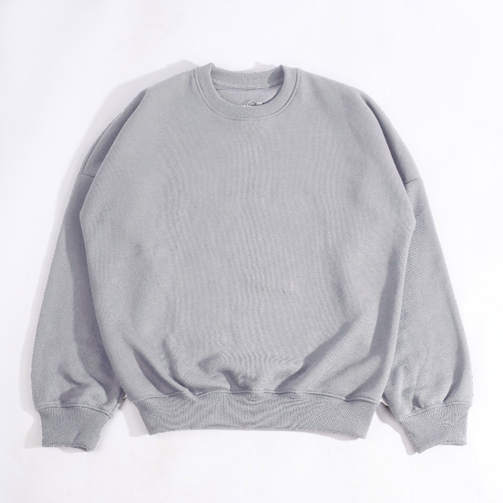 Jual Crewneck Boxy Oversized Light grey | Shopee Indonesia