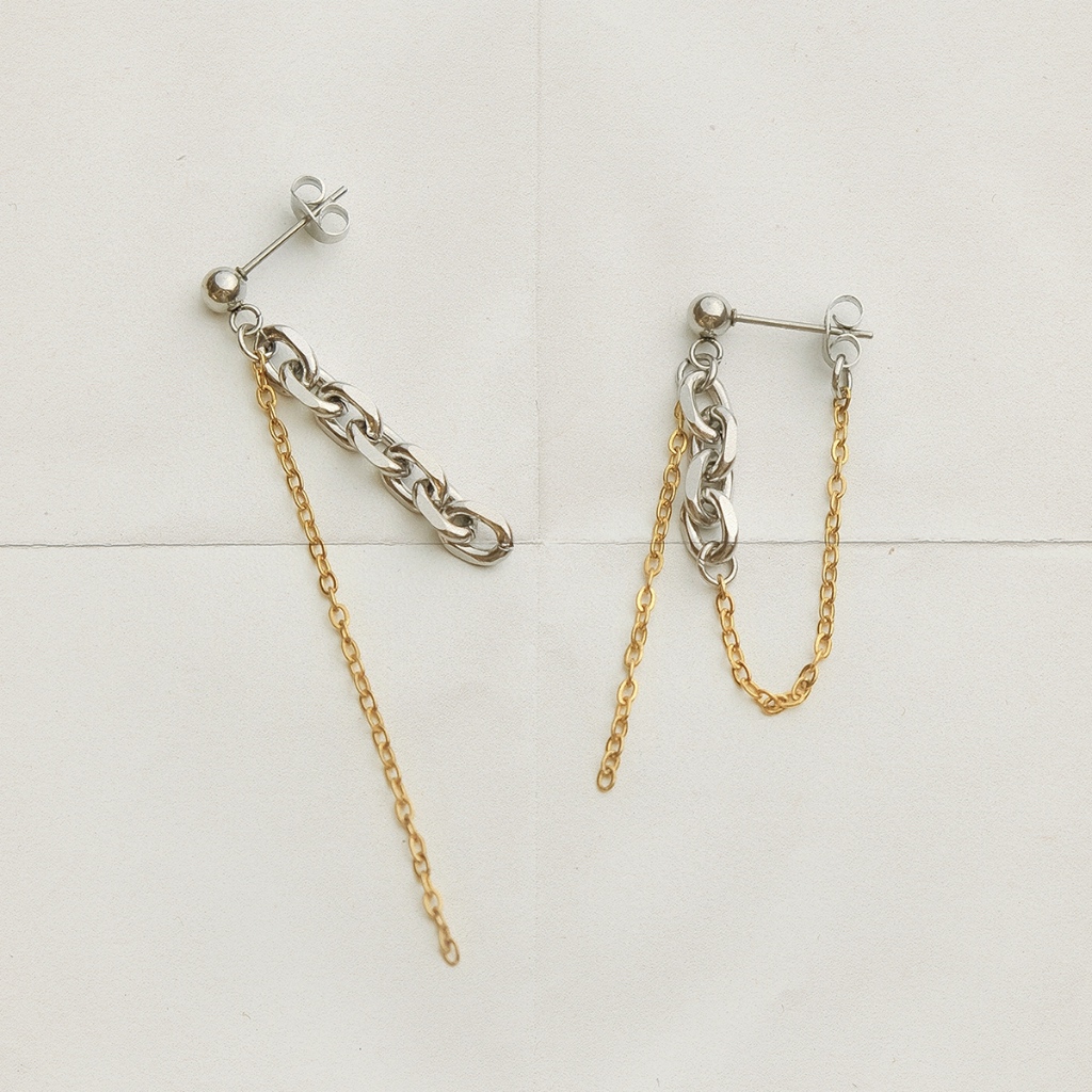 Jual Arnaé Archive — Two Tone Chain Stud Earrings — Anting Rantai ...
