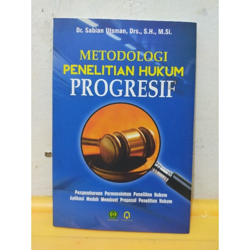 Jual Metodologi penelitian Hukum Progresif by Sabiqn ustman | Shopee ...