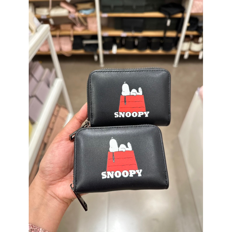 Jual MINISO X SNOOPY COIN PURSE DOMPET KOIN ZIP AROUND BLACK | Shopee ...