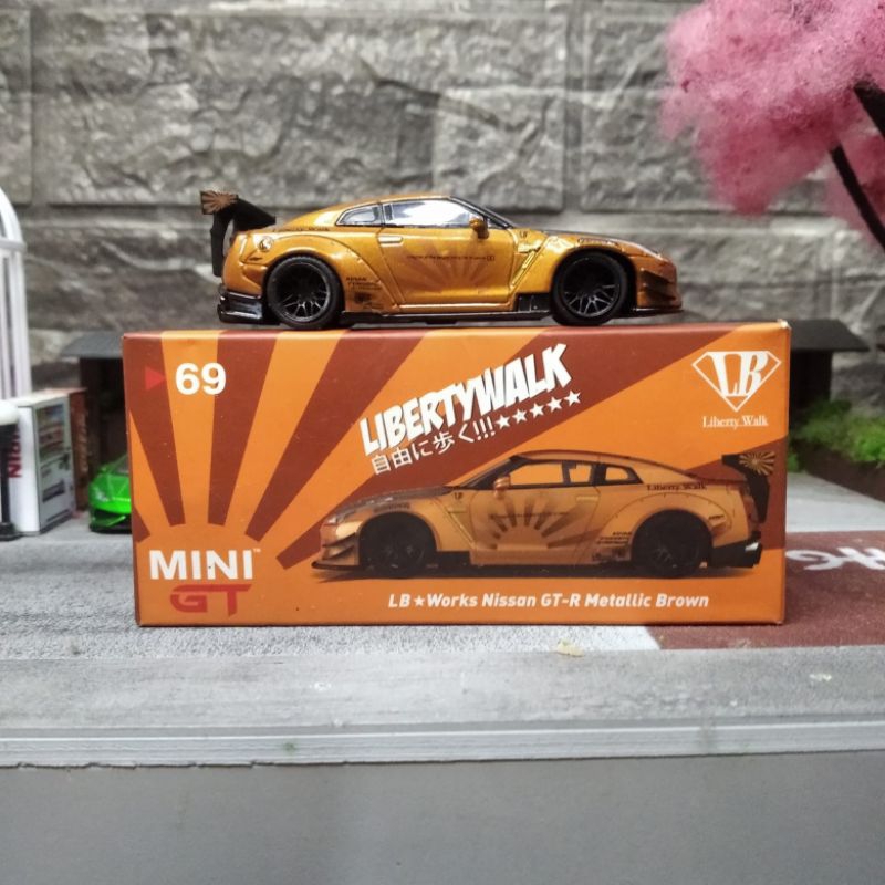 Jual Mini GT 69 Lb Works Nissan Gtr R35 Metallic Brown | Shopee Indonesia