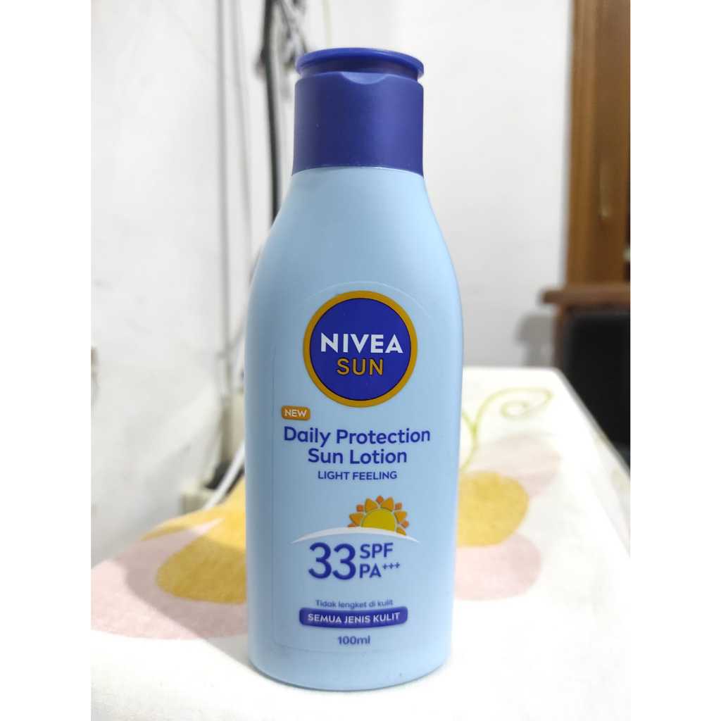 Jual Nivea Daily Protection Sun Lotion Light Feeling 33 SPF PA+++ 100 ...