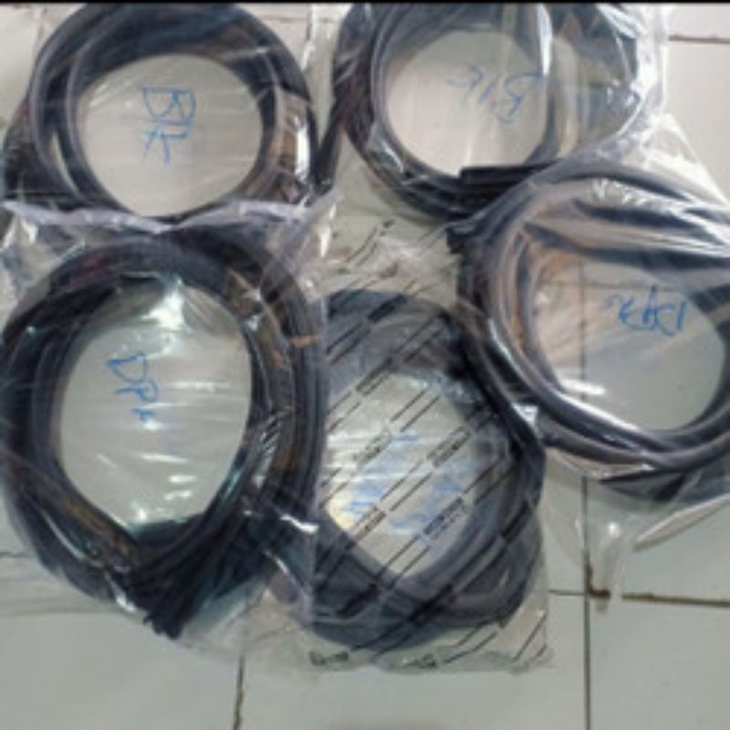 Jual Karet Peredam Balon Bodi Pintu Full set Bmw | Shopee Indonesia