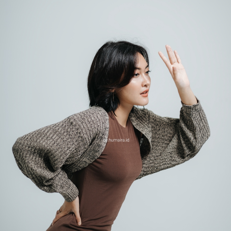 Jual LIAM TWIST Cardigan crop oversize atasan wanita terbaru bolero cardy | Shopee Indonesia