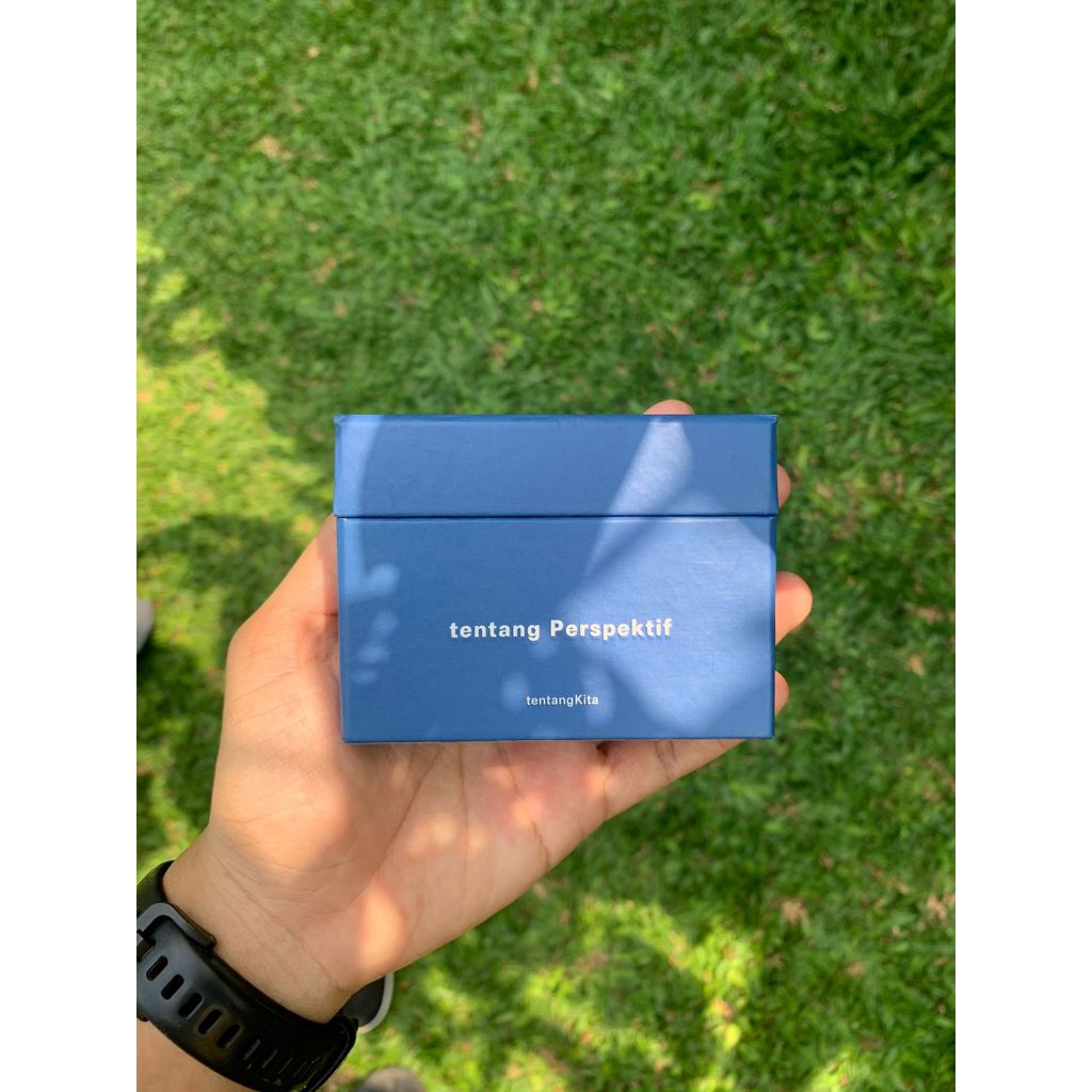 Jual tentangKita - edisi Perspektif (PRELOVED) I Permainan Kartu ...