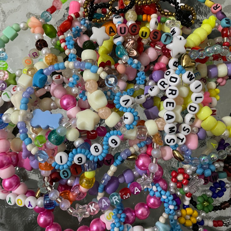 Jual [Custom PO] Friendship Bracelets by request only | Shopee Indonesia