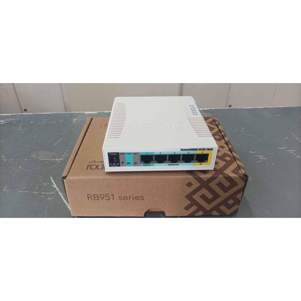 Jual Mikrotik Routerboard 951Ui-2Hnd | Shopee Indonesia