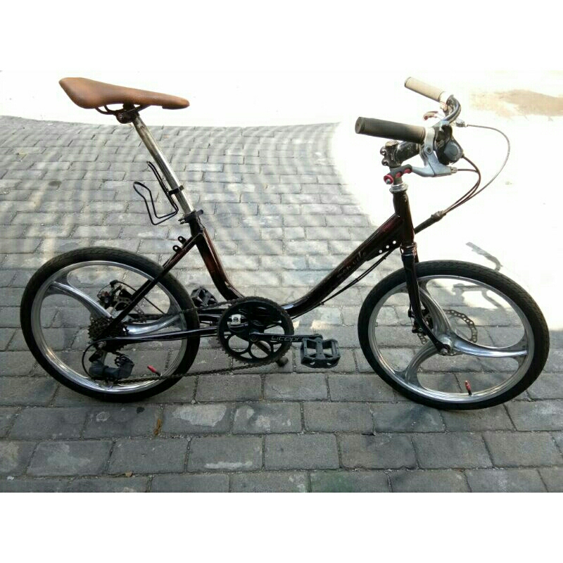 Jual sepeda minion /minitrex uk 20 inch | Shopee Indonesia
