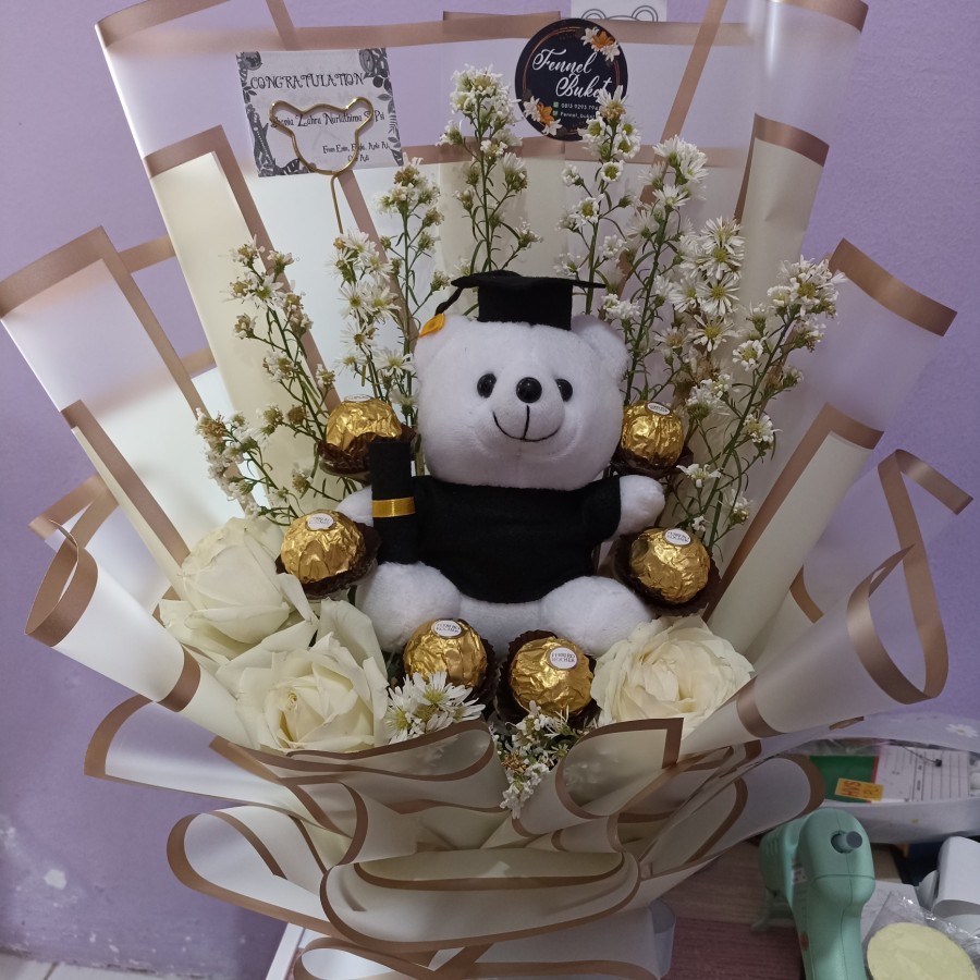 Jual buket boneka wisuda / buket graduation / buket kado wisuda ...