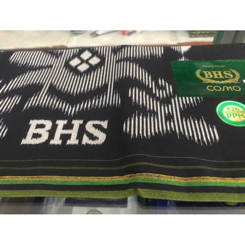 Jual SARUNG BHS COSMO HITAM DAN WARNA KUALITAS GOLD ORIGINAL 100 persen ...