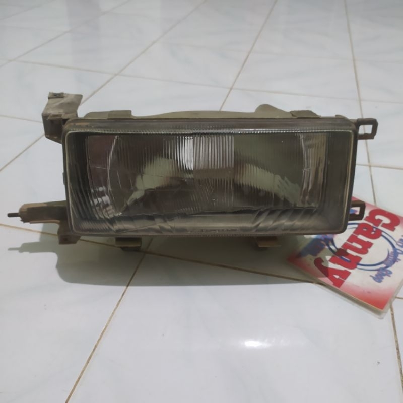 Jual Headlamp lampu depan kanan Toyota Cressida 1988 TYC bekas | Shopee ...