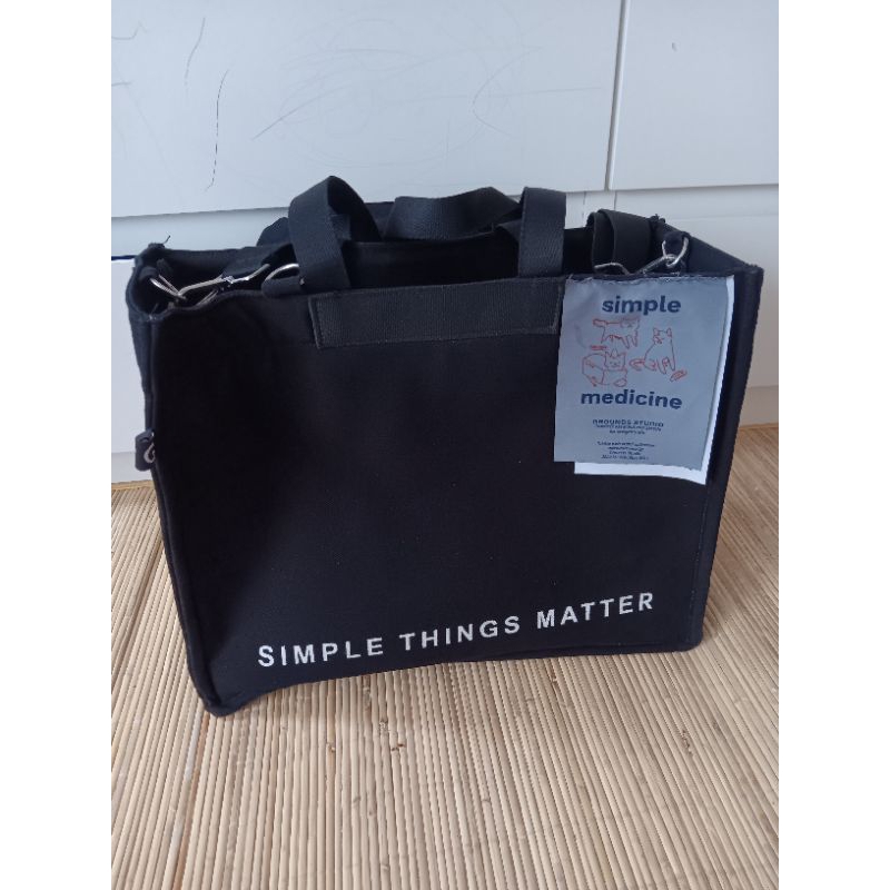 Jual Grounds Studio Totebag Simple Things Matter | Shopee Indonesia