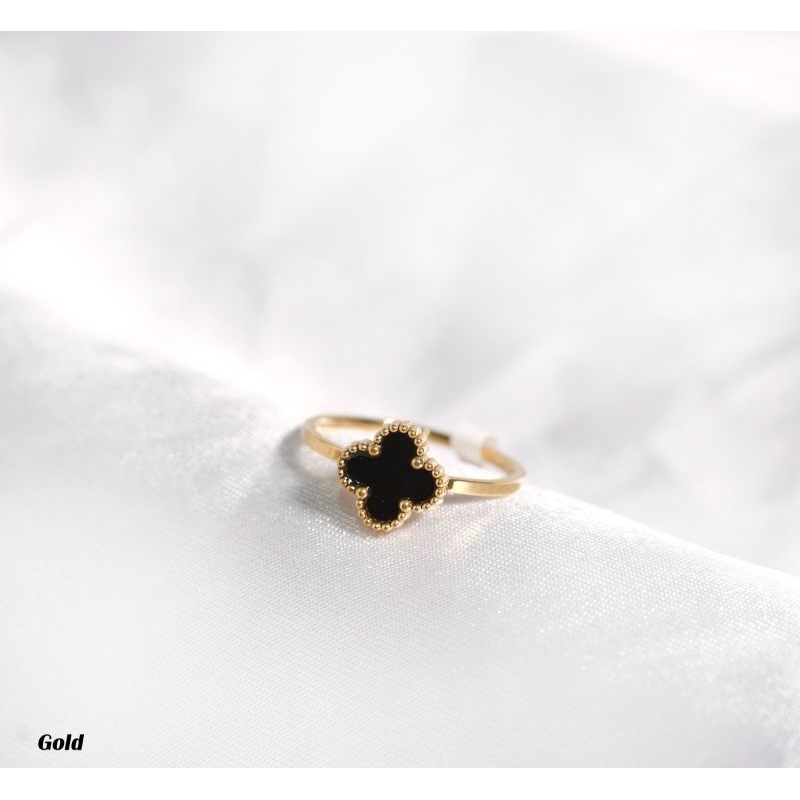 Jual Cincin titanium Clover bunga Hitam anti karat cincin tifani ...