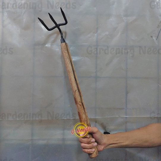 Jual Garpu Tanah / Garukan Tanah / Garukan Sampah Gagang Kayu | Shopee ...