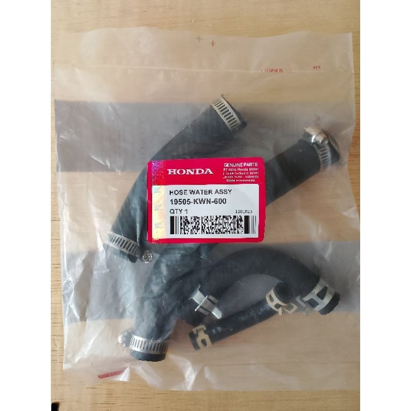 Jual Selang Radiator Hose Water Assy/ Selang Radiator Set Vario125 ...