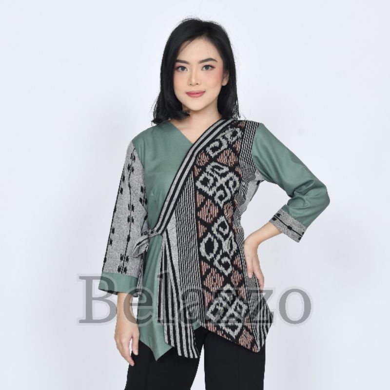 Jual Baju Atasan Blouse Batik Tenun Etnik Wanita Terbaru - Kemeja Kerja Batik Tenun Modern ...