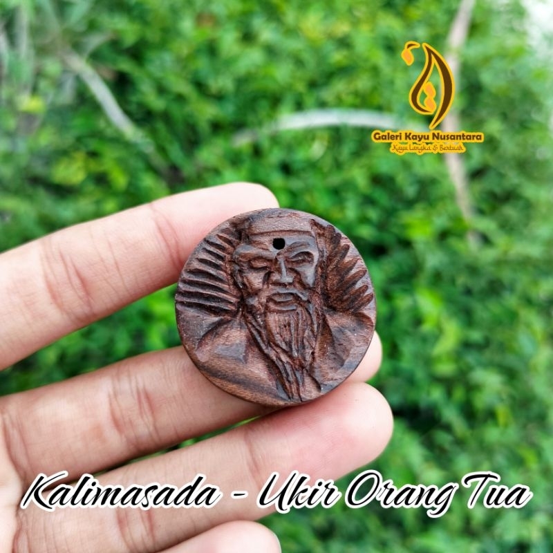 Jual kalung liontin ukir diameter 3cm kayu kalimasada, Setigi, kelor ...