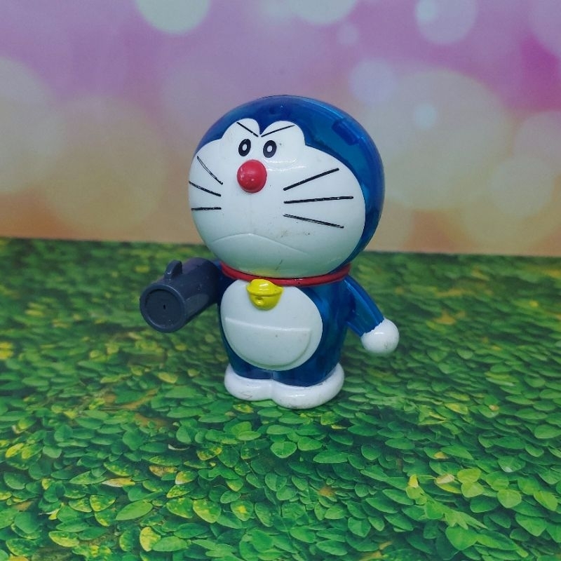 Jual Figure Doraemon, nobita, giant, dorami Happy Meal McD Doraemon ...