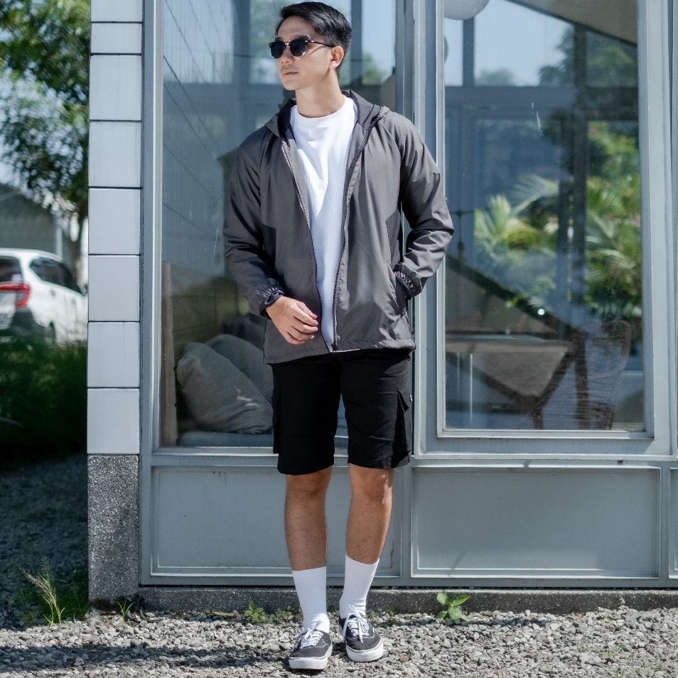 Jual BAPIN Covva Jaket Windbreaker Pria Grey Black | Shopee Indonesia