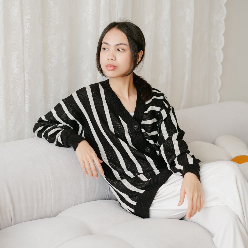 Jual Vintage X Pukka SOS Stripes Cardigan (Cardigan Rajut Garis Korean Style) | Shopee Indonesia