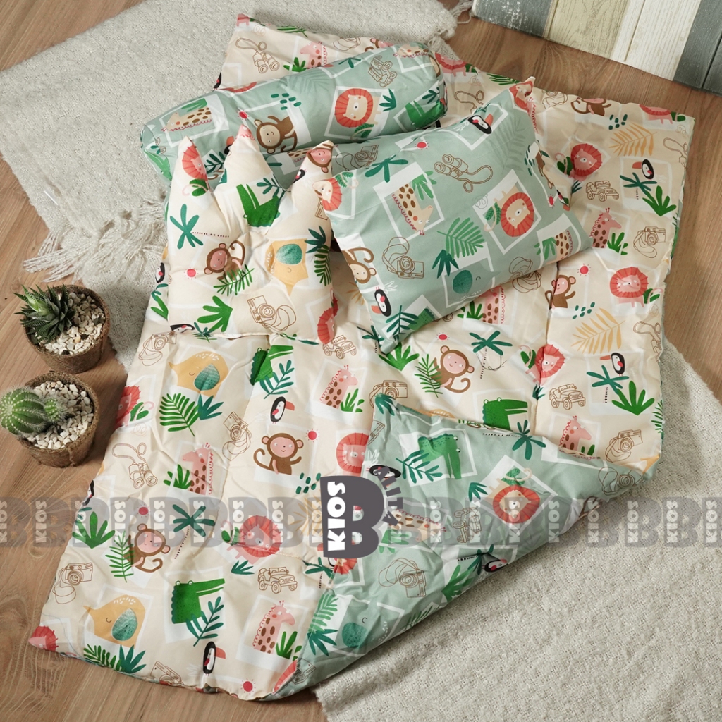 Jual Bed Cover Set Lengkap (Bedcover, Bantal Guling Bayi, Bantal Crown ...