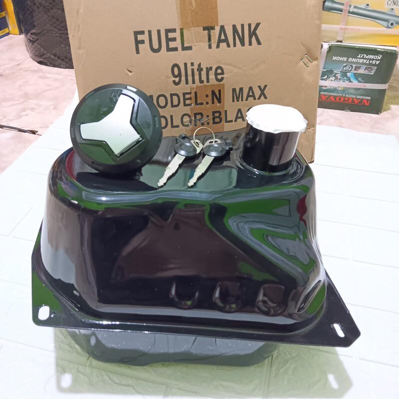 Jual TANGKI N MAX FUEL TANK N MAX OLD PLUS TUTUP TANGKI | Shopee Indonesia