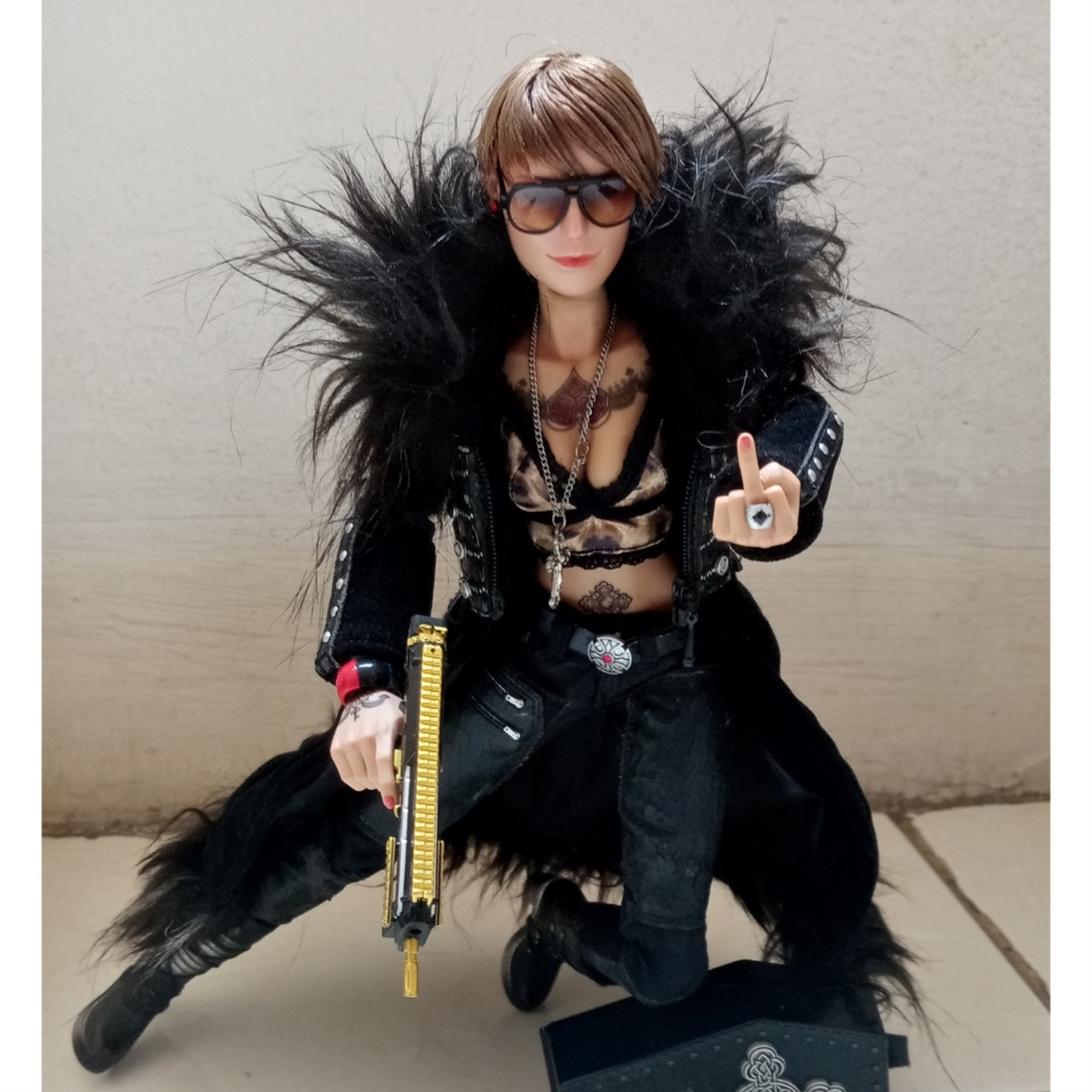 Jual Damtoys Gangsters Kingdom Spade 6 Ada | Shopee Indonesia