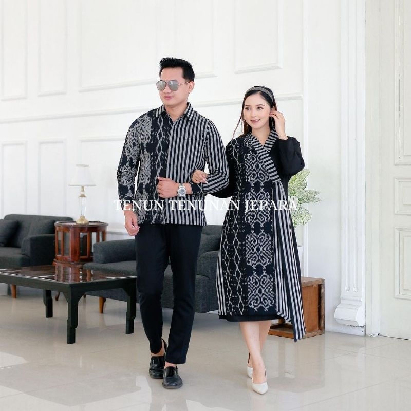 Jual BAJU COUPLE TENUN TROSO WHITE BLACK SALUR KEMEJA DRESS TUNIK | Shopee Indonesia