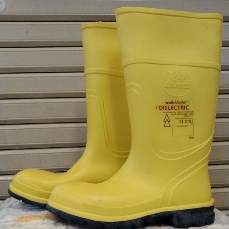 Jual Sepatu Anti Listrik Respirex 20KV / Sepatu Boots Anti Listrik ...