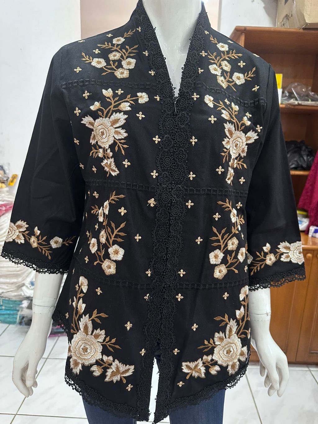 Jual 1526 kebaya bordir timbul kombinasi brukat premium alexuez ...