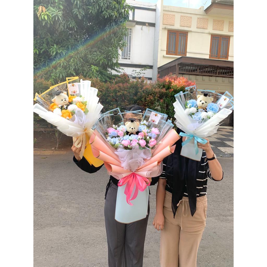 Jual Graduation Package/ Buket Wisuda Lengkap / Buket Graduasi / Boneka ...