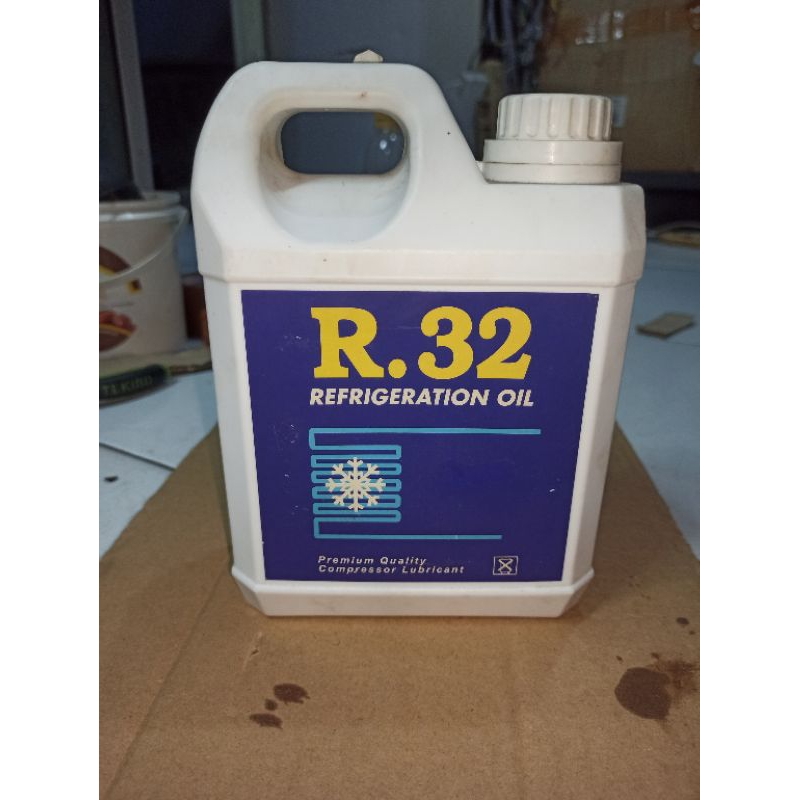 Jual Oli Kompresor AC R32 1liter Refrigeration oil | Shopee Indonesia