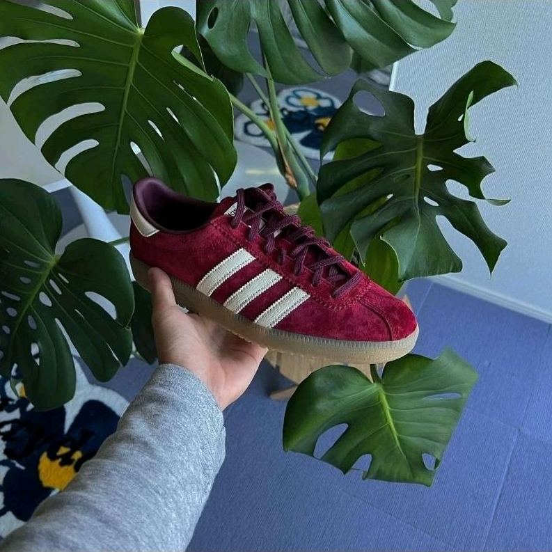Jual ADIDAS BERMUDA RED MARON NEW RELASE ORIGINAL | Shopee Indonesia
