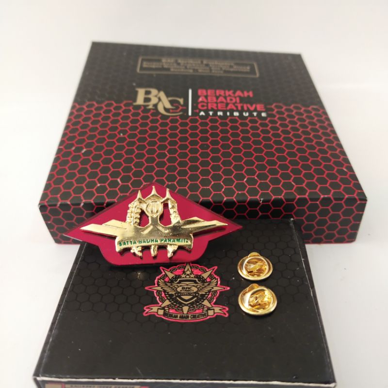 Jual pin jaksa kejaksaan RI keuangan gold exclusive mewah | Shopee ...