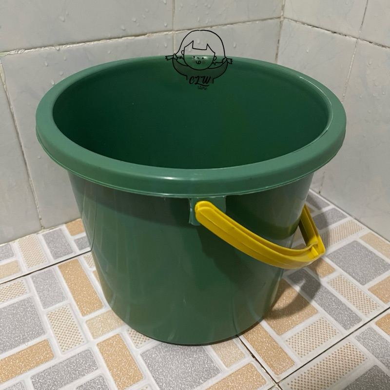 Jual Ember 2 Galon Plastik / Ember Kamar Mandi / Ember Plastik Warna / Ember Sedang | Shopee ...